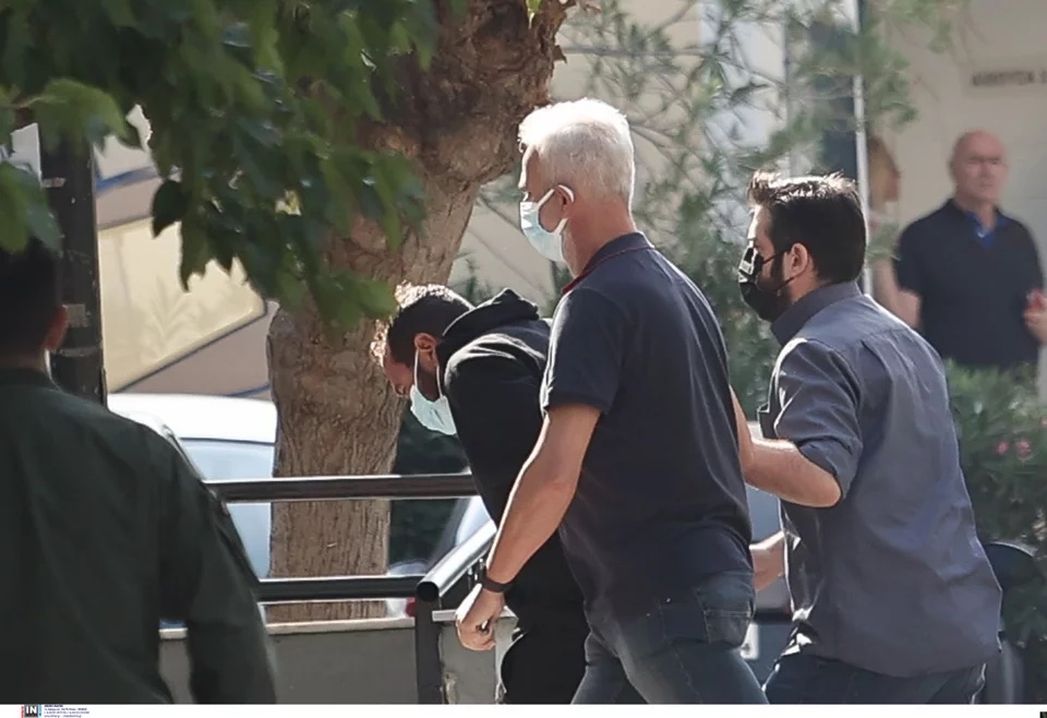 Στον ανακριτή οι 2 κατηγορούμενοι για το βιασμό της 12χρονης (ΦΩΤΟ ...