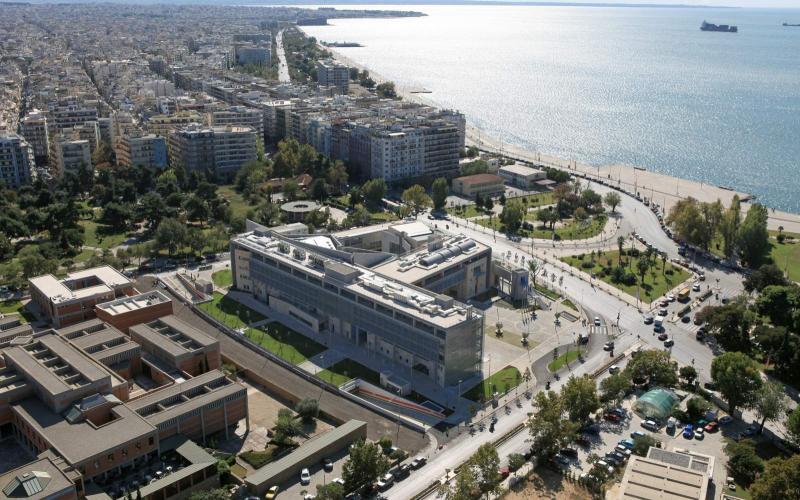 Αυτός ο ανελέητος διχασμός είναι η διαχρονική κατάρα της Θεσσαλονίκης ...