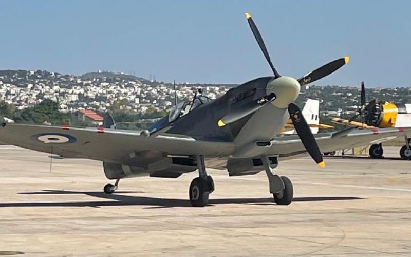 Επέστρεψε στην Ελλάδα το ιστορικό αεροσκάφος Spitfire MJ755 | Typosthes