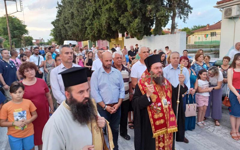 Θεσσαλονίκη: Τιμήθηκε η μνήμη του Αγίου Παντελεήμονα στη Ν. Φιλαδέλφεια ...