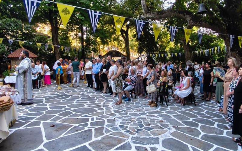Θεσσαλονίκη: Παραδοσιακοί χοροί και τραγούδια στα «Φιλίππεια 2025 ...