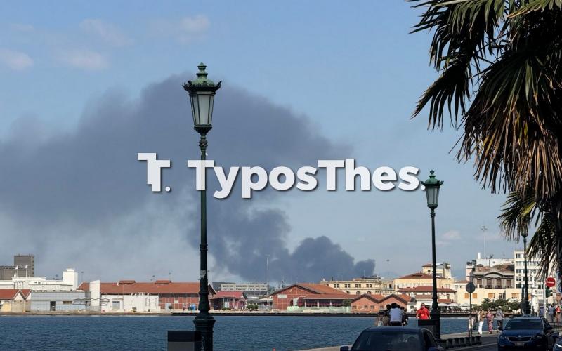 Μεγάλη φωτιά στη Θεσσαλονίκη: Καίγεται εταιρεία – Πυκνοί καπνοί, ήχησε «112» | Typosthes
