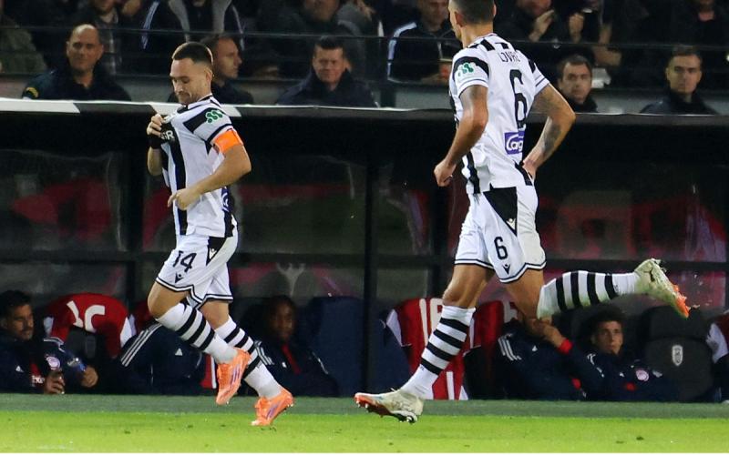 «Μάγκας» ΠΑΟΚ: Μεγάλη νίκη 2-1 τον Ολυμπιακό στην καυτή Τούμπα με ...