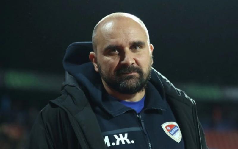 Σοκ στη Σερβία: Πέθανε προπονητής την ώρα του αγώνα | Typosthes